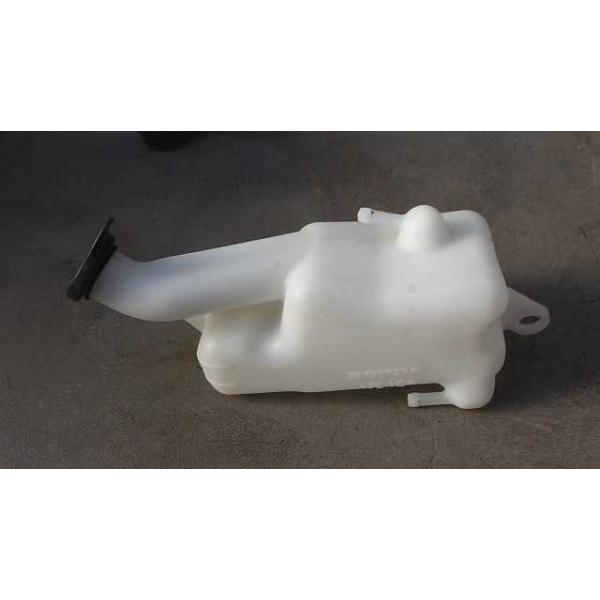 ■■CBR250R　MC41-10039xxx　の　リザーバータンク■■ 中古品です、画像をよく見て御判断下さい。<br><br>車体番号MC41-10039xxx　より外しました。<br><br&...