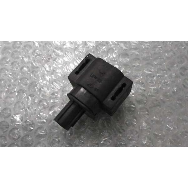 ■■ジョグ(FI)　SA55J-003xxx　の　リーンアングルセンサー■■ 中古品です、画像をよく見て御判断下さい。<br><br>車体番号SA55J-003xxx　より外しました。<br><br...