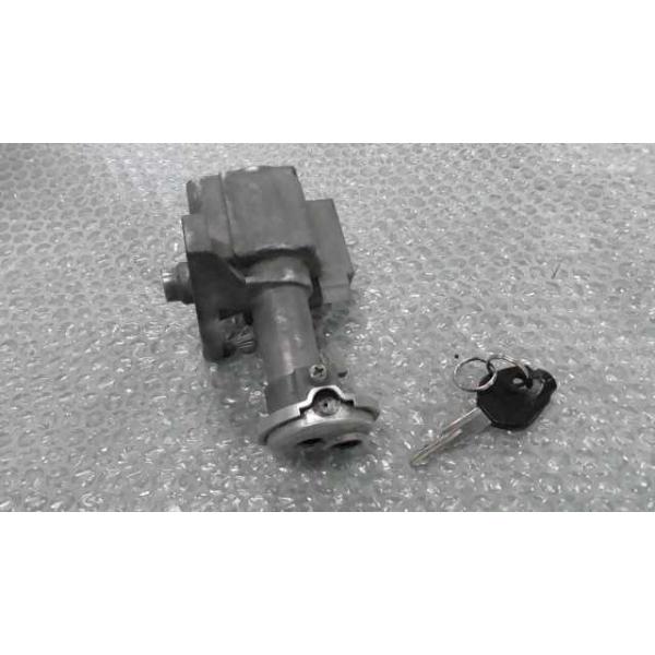 ■■アドレスV50G　CA42A-127xxx　の　キーセット■■ 中古品です、画像をよく見て御判断下さい。<br><br>車体番号CA42A-127xxx　より外しました。<br><br>(...