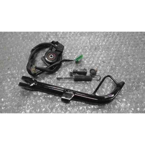 ■■リード125　JF45-1103xxx　の　サイドスタンド■■ 中古品です、画像をよく見て御判断下さい。<br><br>車体番号JF45-1103xxx　より外しました。<br><br>(...