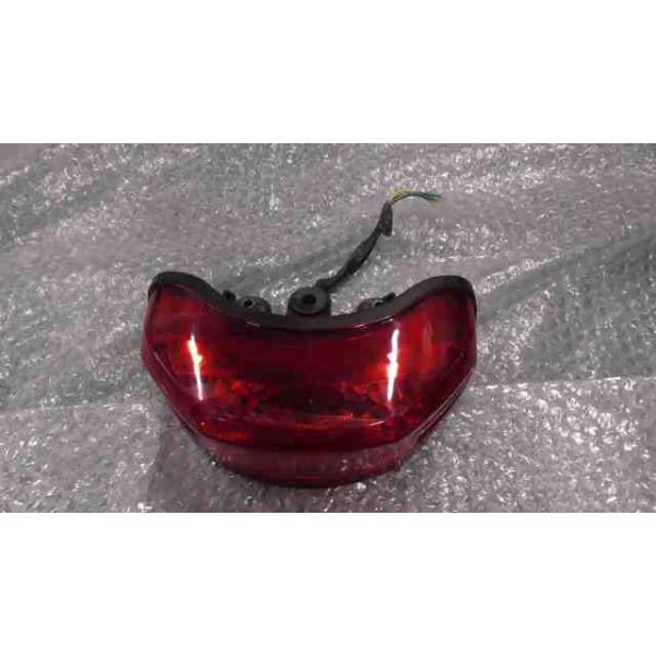 ■■カブ50　AA04　の　テールライト■■ 中古品です、画像をよく見て御判断下さい。<br><br>車体番号AA04-1003xxx　より外しました。<br><br>(CODE:B199 C...