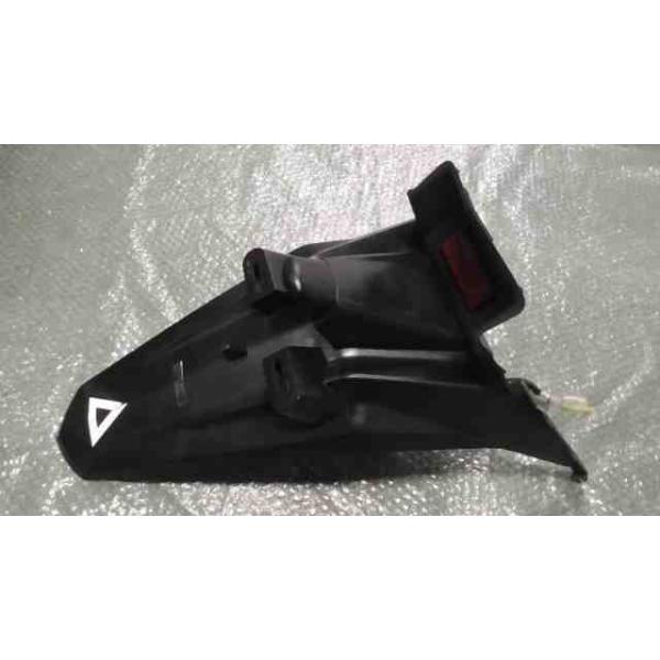 ■■トリシティ125　SEC1J-005xxx　の　リアフェンダー■■ 中古品です、画像をよく見て御判断下さい。<br><br>車体番号SEC1J-005xxx　より外しました。<br><br&gt...