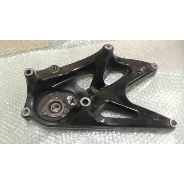 ■■トリシティ125　SEC1J-005xxx　の　マフラーステー■■ 中古品です、画像をよく見て御判断下さい。<br><br>車体番号SEC1J-005xxx　より外しました。<br><br&gt...