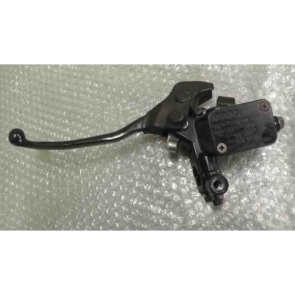 ■■トリシティ125　SEC1J-005xxx　Fマスターシリンダー 左 M10■■ 中古品です、画像をよく見て御判断下さい。<br><br>車体番号SEC1J-005xxx　より外しました。<br>&l...