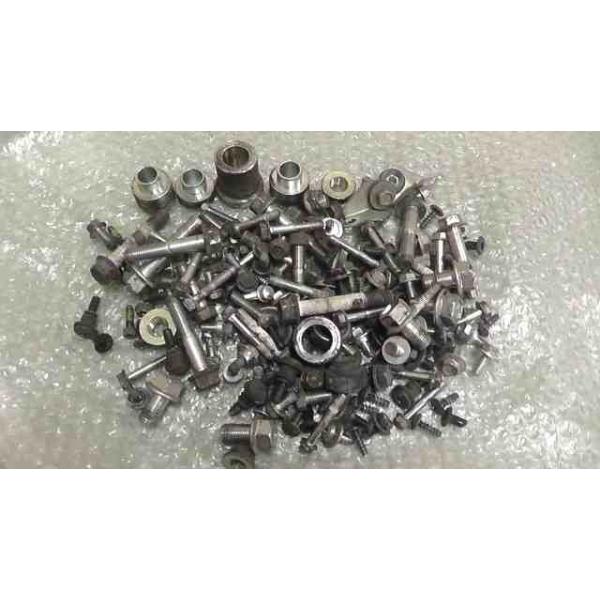 ■■トリシティ125　SEC1J-005xxx　の　ネジ■■ 中古品です、画像をよく見て御判断下さい。<br><br>車体番号SEC1J-005xxx　より外しました。<br><br>(COD...