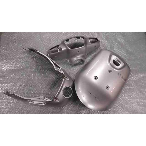 ■■JOGアプリオ　4JP　の　カウルセット　傷　補修　割れ■■ 中古品です、画像をよく見て御判断下さい。<br><br>車体番号4JP-7274xxx　より外しました。<br><br>(CO...