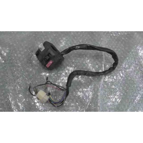■■YBR250　LBPPCNLD5A0000xxx　の　ハンドルスイッチ　左■■ 中古品です、画像をよく見て御判断下さい。<br><br>車体番号LBPPCNLD5A0000xxx　より外しました。<br&g...