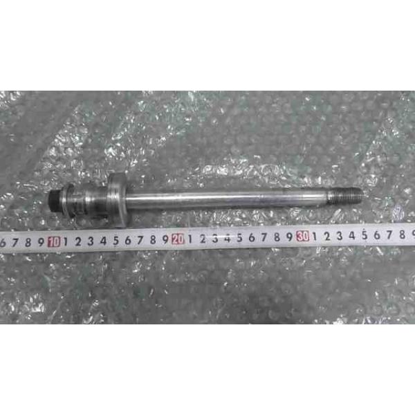 ■■YBR250　LBPPCNLD5A0000xxx　の　フロント　アクスルシャフト■■ 中古品です、画像をよく見て御判断下さい。<br><br>車体番号LBPPCNLD5A0000xxx　より外しました。<b...