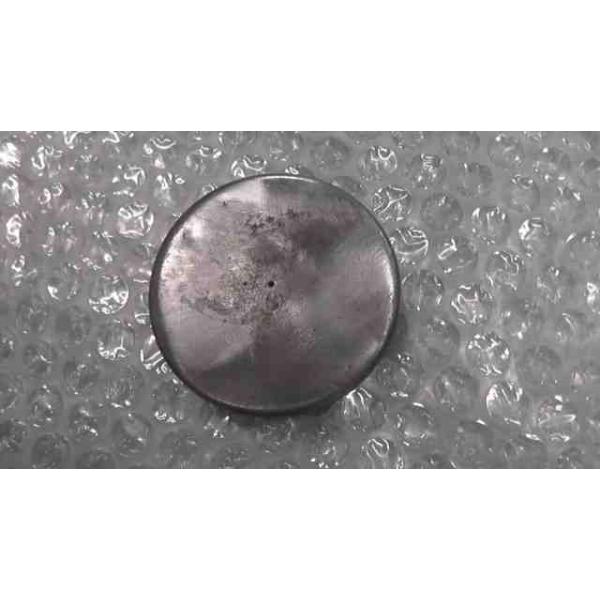 ■■ウルフ50 WOLF　LA11A-101xxx　の　タンクキャップ■■ 中古品です、画像をよく見て御判断下さい。<br><br>車体番号LA11A-101xxx　より外しました。<br><br&...