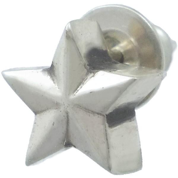 【素材:シルバー】［要確認］メーカー取寄せ時3-7日/メーカー欠品時の納期2-3週間(在庫、詳細納期は要問合せ)付属品 : ブランドボックス又はポーチ★重厚で存在感が魅力のスターピアス。 (高さ8mm幅8mm、価格は１個の金額となっています...