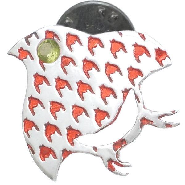 【素材:シルバー】［要確認］メーカー取寄せ時2-5日/メーカー欠品時の納期2-3週間(在庫、詳細納期は要問合せ)付属品 : ブランドボックス★千鳥の中にチドリが・・・トリッキーな組み合わせの誕生石ピンズ。(幅24mm高さ24mm、金具部分は...