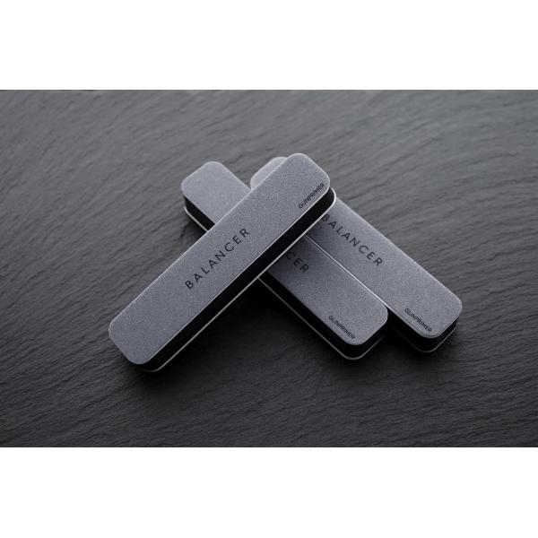 【発売日：2023年06月30日】バランサー グレイは、GUNPRIMER - BALANCER WHITE（バランサー ホワイト）3個セットよりやや厚手の硬質スポンジ材を、2000番の高番手研磨材でサンドイッチした特殊研磨材。RASER ...