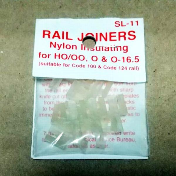 [ 商品名 ]RAIL JOINERSNylon Insulatingfor HO/OO , O &amp; O -16.5(suitable for Code 100 &amp; Code 124 rail )[ 特徴 ]HO 16.5m...