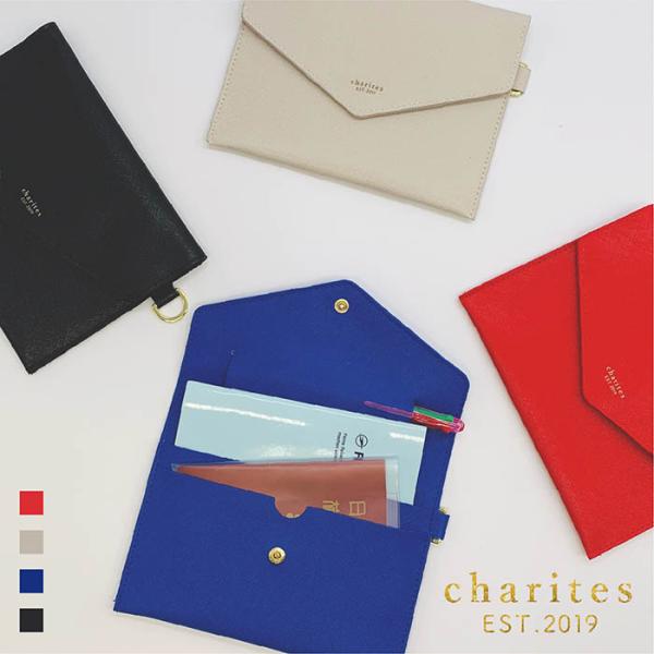 何かとかさばる手帳系。クラッチマルチケースなら、母子手帳/おくすり手帳/銀行通帳/パスポート/各種カード(1枚)や、3色ボールペンも入るペンホルダーも付いており、コンパクトに多収納出来ます。お気に入りのチャーム等も付ける事ができて、オシャレ...