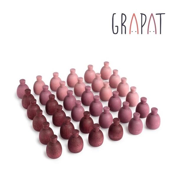 パイナップル型のまんだらパインです。ボトルのような形にも似ています。赤ワインを彷彿させるような3種類のグラデーション色で構成されています。メーカー：GRAPAT（グラパット）/スペインサイズ　：直径24mm/h37mm素　材　：木内　容　：...