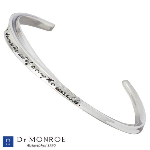 Vision is the art of seeing the invisible.(ビジョンがあれば見えないものが見える)※ジョナサン・スウィフトの名言。(英国系アイルランド人の司祭、諷刺作家、随筆家。『ガリヴァー旅行記』の作者として知ら...