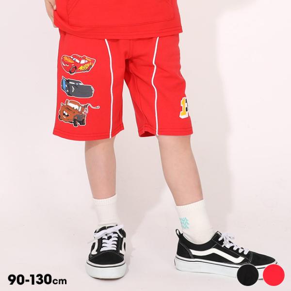 【WEB限定サイズ】130cm人気キャラクターたちのプリントがかっこいいカーズのハーフパンツ★両サイドの切替パイピングもスポーティーなアクセントに♪ウエストゴム仕様でお着替えもらくらく♪通気性の良い裏毛素材は快適な穿き心地で、デイリー使いに...