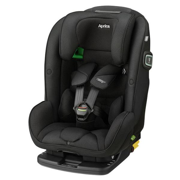 成長にあわせてタテヨコ伸びる。ずっとフィット。ずっと安全。「フォームフィット ISOFIX セーフティープラスAB」は1歳頃から10歳頃まで使えるISOFIX取付タイプのチャイルド＆ジュニアシート。新安全規則R129に適合。最先端の規則に対...