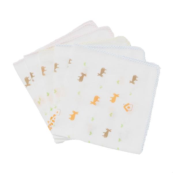 ★ガーゼハンカチ（32cm×32cm）5枚★汗拭きに、浴用に、お肌のお手入れに。★無蛍光★打ち込み本数/100本程度★2枚合わせ★素材/綿100％★原材料・加工共に日本★発売元/株式会社シンクビー※打ち込み本数とは　1インチ四方に織り込まれ...