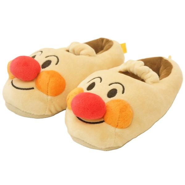 ★アンパンマンのとってもかわいい、　もちもちルームシューズ★もちっとしたやわらかな生地で、　お子様の足を包みます★底面にパタパタ音の軽減に配慮した、　ポリエステルスエード生地を使用★主素材/ポリエステル★適応サイズ/14〜16cm程度★発売...