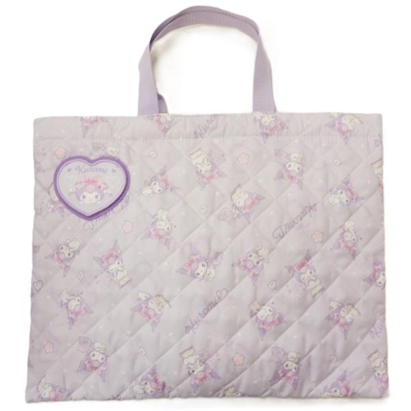 ★お稽古や通園・通学などのサブバッグに、　可愛いキルティングバッグ。★キャラクターレッスンバッグ★低い机にもOK　カバン掛けフック対応ループ付き★めくれるお名前ワッペン付き★素材/表裏中綿共にポリエステル★サイズ/約39.5cm×31cm★...