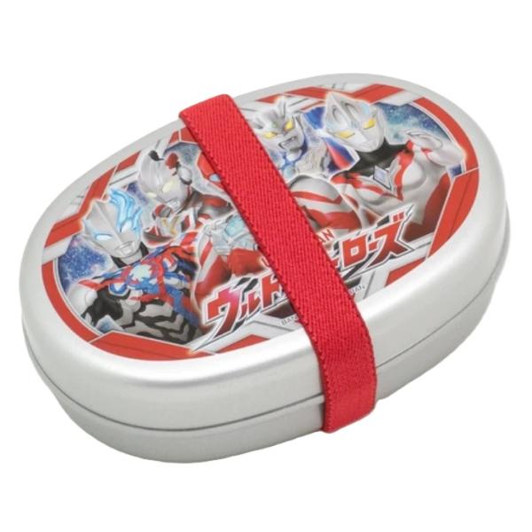 ★2025年7月放映開始のウルトラマンオメガ★オメガの他、前作のアーク、人気のブレーザー、　ゼット、エックスと歴代のウルトラマンが大集合した豪華仕様です★サイズ(約)/14.0×9.9×4.5cm(容量350ml)★材質/アルミニウム合金★...