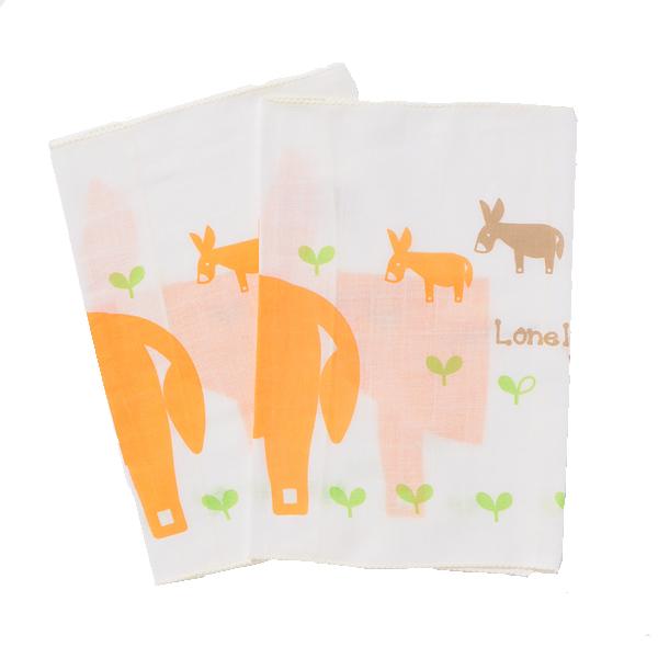 ★入浴ガーゼ（32cm×70cm）2枚★汗拭きに、浴用に、お肌のお手入れに。★無蛍光★打ち込み本数/100本程度★2枚合わせ★素材/綿100％★原材料・加工共に日本★発売元/株式会社シンクビー※打ち込み本数とは　1インチ四方に織り込まれたお...