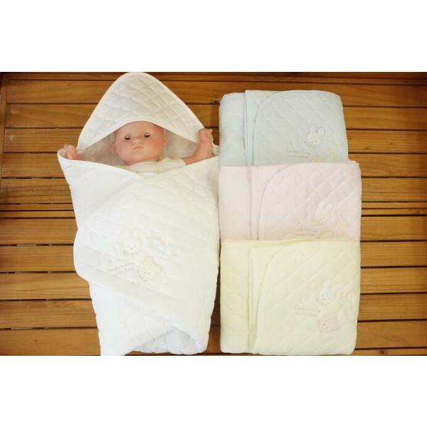 ★赤ちゃんをやさしく包みます★赤ちゃんを抱きやすくしたり、　おむつ替えのときに下に敷いたり　ねんねの時に掛けてあげたりと使い方は様々で便利です★サイズ/85cm×85cm★赤ちゃんをくるみやすい、正方形型★品質・表・裏地、綿100%・中綿、...
