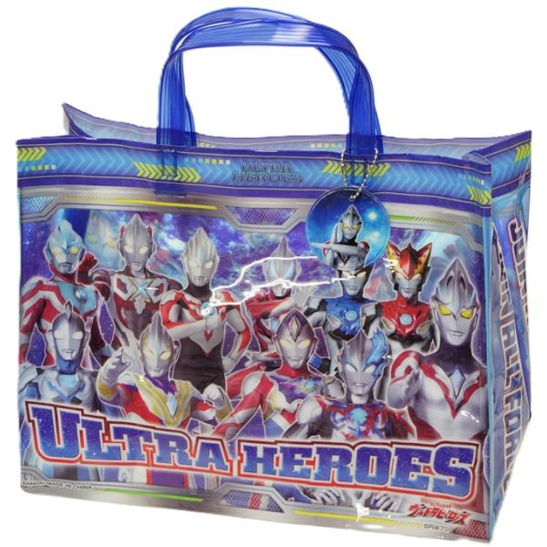 ★キャラクタービーチバッグ★サイズ/幅34cm×高さ26cm×厚み12cm★素材/塩化ビニル(PVC)★中国製★発売元/高波クリエイト株式会社※製品サイズに個体差がございます　ご了承ください※工場仕上げ時の畳みしわなどは良品の範疇と、　させ...