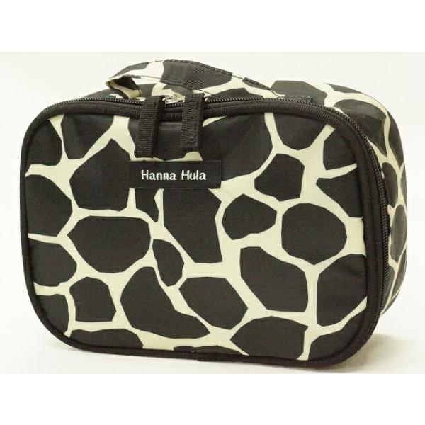 ■Hanna Hula(ハンナフラ)のマルチポーチ。■Wファスナーでがばっと開きます。■コンパクトなサイズながら、新生児から一番大きいパンツ型まで　すべてのステージに対応したおむつポーチ。■持ち運びに邪魔にならないようにサイズが計算されてい...