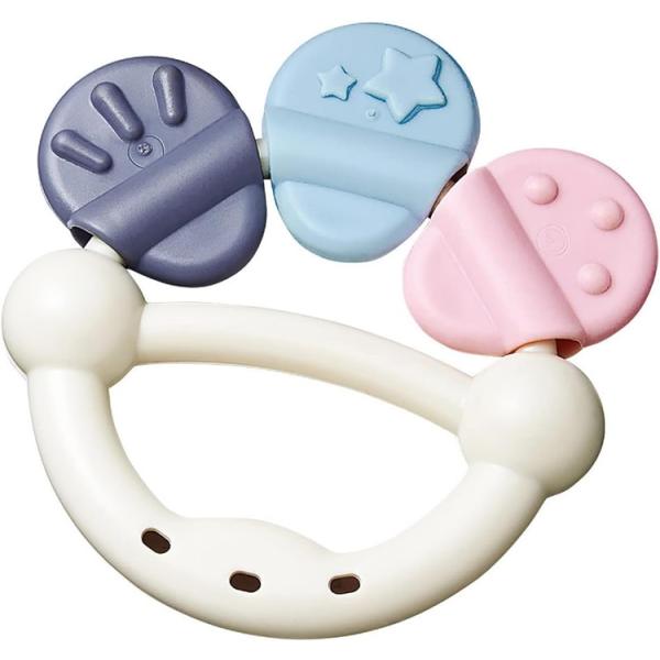 ★3ヶ月頃からお使いいただけます★煮沸・薬液消毒ができる清潔安心なベビートーイ★振るとシャカシャカ音がします　エラストマーのやわらかい噛み心地　握りやすくなめやすい歯がためです　シンプルかつ機能的な、　グレイッシュカラーのおしゃれなガラガラ...