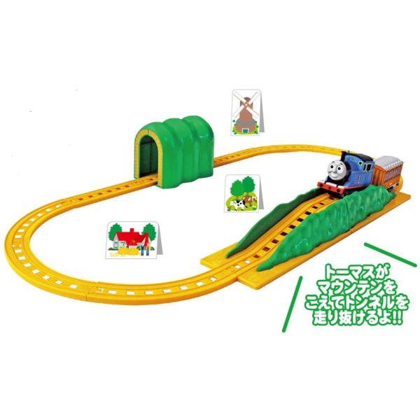 ★電池で動く機関車トーマスのレールセット★マウンテンを超えてトンネルを走り抜ける！★材質/ABS樹脂・合成ゴム・その他★使用電池/単1乾電池×1本(別売り)　アルカリ推奨　電池ボックスの開閉にドライバーが必要です★対象年齢/3歳以上★発売元...
