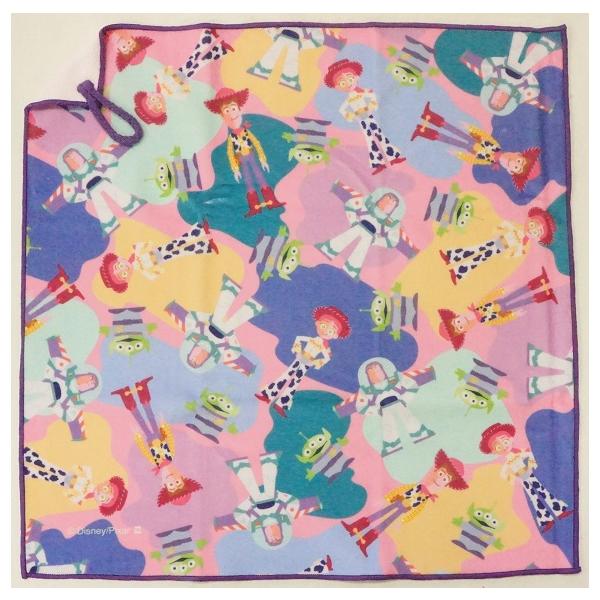 ★ぺたっ！とくっつくペタペタクロス　簡単に包めるランチクロス　表面に裏面がぺたっとくっつくので　自分で包んで結ぶことがまだ出来ない　小さなお子様でもつつみ方を教えてあげれば　学習して自分で包めるようになるはずです※くっつくのは表面に裏面を重...