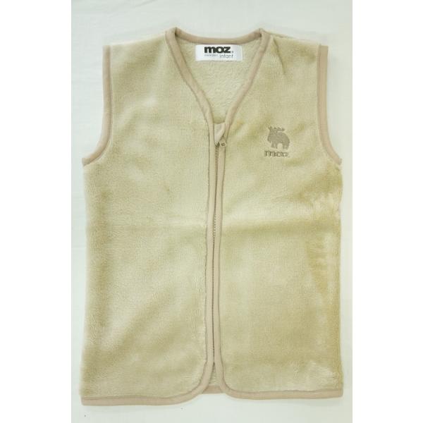 ★mozは、スウェーデン語でエルク ヘラジカという意味です　ちょっとユニークでかわいらしく、　でも北欧らしいスタイリッシュさも併せ持った　スウェーデン生まれのブランドの子供服♪★軽くて温かさ抜群！　パジャマや部屋着の上に羽織ってあったか♪★...