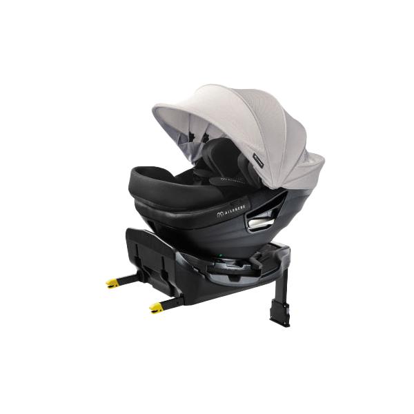 ・新機構の「ラクノセスライド」はシートがドア側に100mmスライド。楽な姿勢での乗せ降ろしが可能です。 赤ちゃんを抱っこしながら片手で操作できる使いやすさは、忙しい日常をサポートします。 ・新開発の「セパレートISOFIX取付」は、シートと...