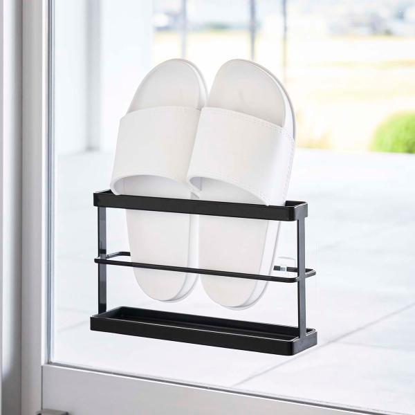 ・ブランド：YAMAZAKI（山崎実業）/日本・ジャンル：スリッパラック・主な素材：スチール ユニクロメッキ 粉体塗装（本体）/ポリプロピレン（トレー）/ポリカーボネート PET シリコーン（フィルムフック）・生産国：中国・サイズ：約W25...