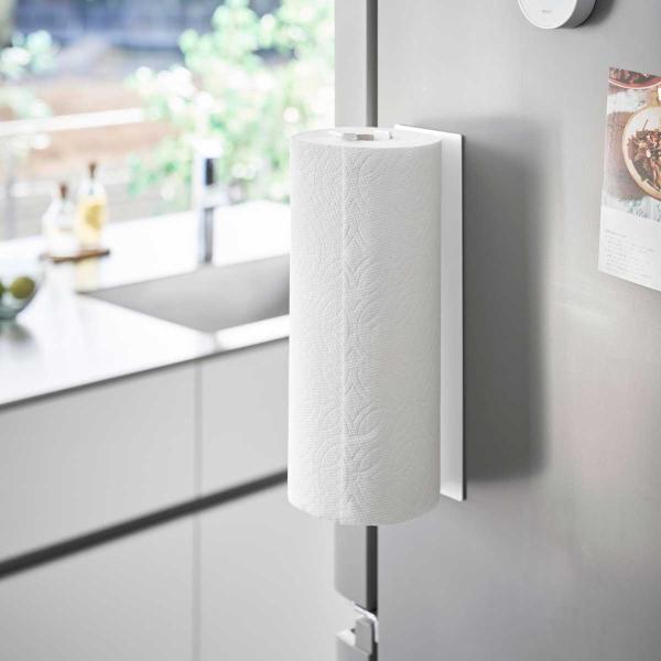 ・ブランド：YAMAZAKI（山崎実業）/日本・ジャンル：キッチンペーパーホルダー・主な素材：スチール 粉体塗装、マグネット（本体）/シリコーンゴム（滑り止めリング）・生産国：中国・サイズ：約W80xD113xH290mm・重量：約690g...