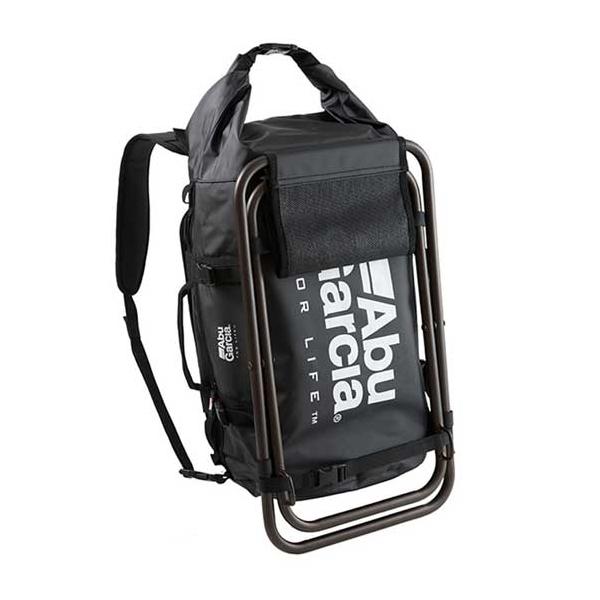 Abu Garciaベースダッフルバッグ■素材:バッグ部分：ターポリン、椅子部分スチール■サイズ本体収納部（約）:W.44cmxH.26cmxD.29cm■梱包サイズ（約）:W.44cm x H.55cm x D.5cm■耐荷重:約100K...