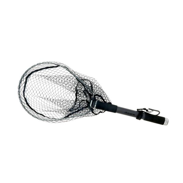 デプス　ランディングネット　480■フレーム(アルミ)：450ｘ350mm■シャフト(カーボン)：4800mm■仕舞寸法：450mm■継数：14本■自重：810g■ネット深さ：約400mm(底面含まず)■ネット：ポリエステルラバーコート安全...
