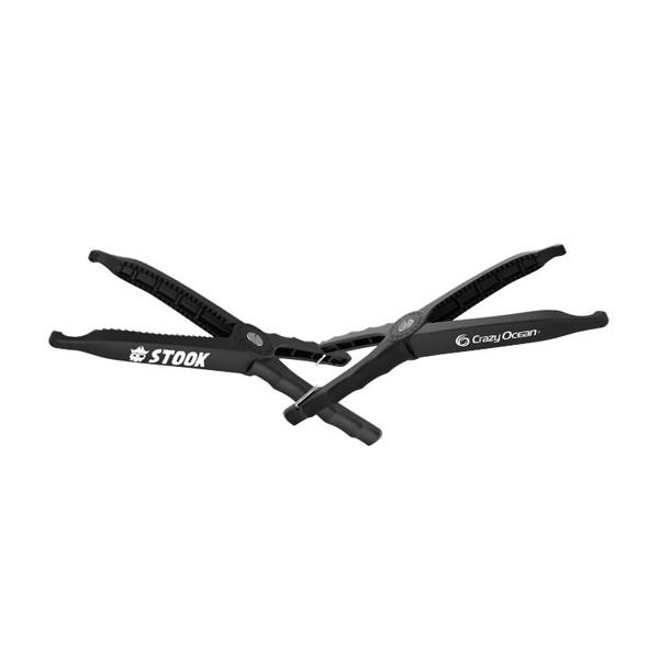 クレイジーオーシャンオーシャンカショーロ◆全長：285mm◆カラー：ブラック◆入数：1★釣りあげた魚を安全に掴むためのフィッシングギア、フィッシュグリップ。とにかくシッカリ掴めて安心して魚に掛かった釣り針を外せるフィッシュホルダーが欲しかっ...