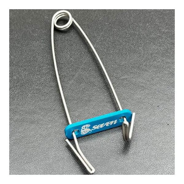 ガイドサービスセブンセブンノット■サイズ：M/スーパーライトジギングから小型の青物 (PEライン0.6号〜4号ほど)★PEとリーダーを誰でも簡単に結ぶ事が出来る器具を開発！！宮崎船長が、過去10年間このセブンノットを使い続け、便利な商品とし...