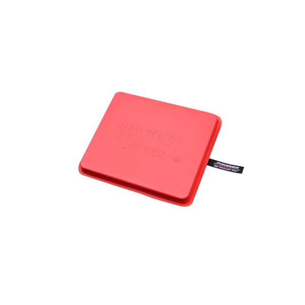 SOUTHER/サウザーサウザー防水ボートシート◆サイズ：300×360×30ミリ◆素材：EVA 防水加工 ★走行時の衝撃を軽減する　快適ボートシート!!サウザー395、370などのティラーハンドルタイプのボートにお勧めのボートクッション。...