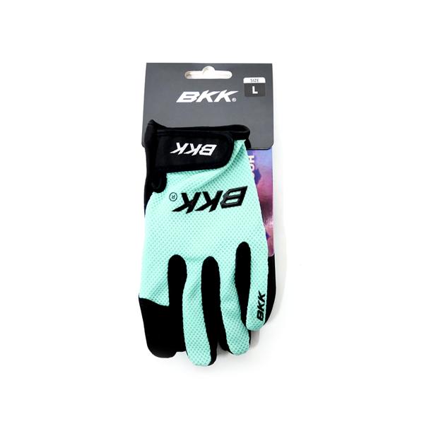BKK　フルフィンガーグローブ ブルー■サイズ：M・L・XL★やビッグゲームキャスティング用に特別開発され、それらのシーンのニーズに合わせるべく手のひらと親指部分に滑り止めと摩耗に強い素材を使用しています。さらに、三角形のデザインが釣り中の...