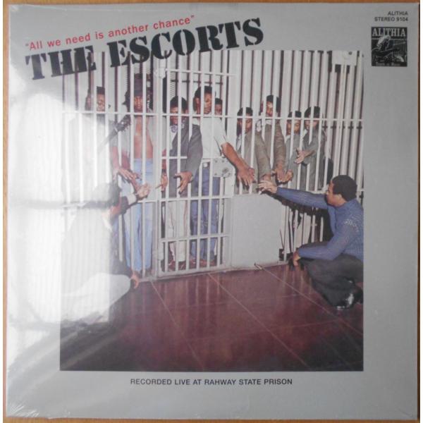 他のサイトでも販売しておりますので在庫切れの際はご容赦ください。在庫切れの場合に『マイナス評価』を付けるお考えの方、『ネガティヴなレビュー』を書くお考えの方は注文はご遠慮ください。新品のLPレコードです。(画像は前回登録時のものを使用してい...