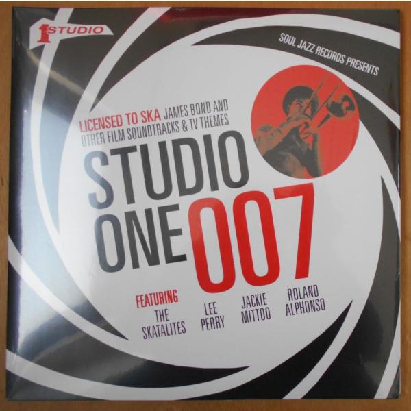 他のサイトでも販売しておりますので在庫切れの際はご容赦ください。在庫切れの場合に『マイナス評価』を付けるお考えの方、『ネガティヴなレビュー』を書くお考えの方は注文はご遠慮ください。新品の2枚組LPレコードです。この商品は開封して検盤しており...