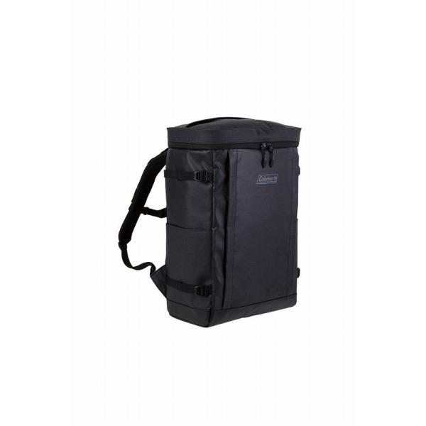 通学・部活に最適 防水素材のスクエア型バックパック35L●サイズ：約31(W)×50(H)×18(D)cm●重量：約1kg●素材：ポリエステル●容量：約35Lシェア