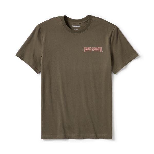 ライダーススタイルにノスタルジックな雰囲気を添えたSee No EVOグラフィックTシャツ。通気性に優れたコットンジャージー素材を使用し、長時間の着用でも快適な着心地を実現。リブニットのネックラインが型崩れを防ぎます。フロントのグラフィック...