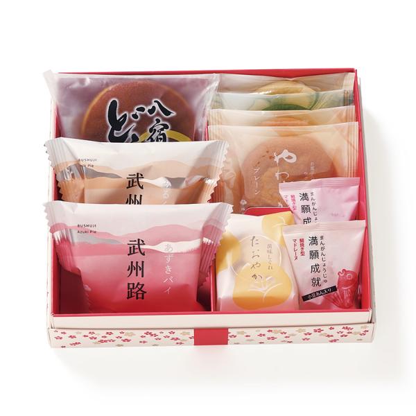 いろんなおいしさを楽しみたい先様へ、人気の銘菓を詰め合わせた贈り物はいかがでしょうか。バラエティ豊かにいろいろな美味しさがお楽しみいただけます。■内容：やわらか(プレーン2・抹茶1・ミルク1)、武州路（あずきパイ1・みるくパイ1）、八宿どら...