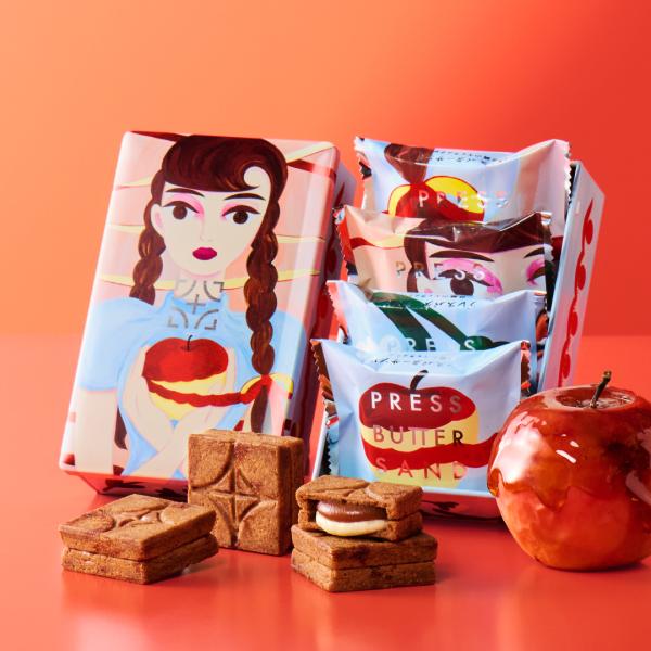 【新商品】林檎とビターキャラメルが奏でる、春のハーモニーカラメルチップを練り込んだ香ばしいサクサククッキーで、りんごが香るビターキャラメルとカスタードバタークリームを挟みました。やわらかな日差しのようなりんごビターキャラメルの華やかな香りと...