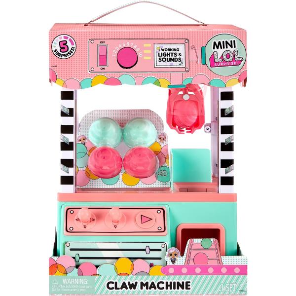 LOL Surprise Minis Claw Machine PlaysetLOLサプライズ ミニクレーンマシンが登場！5 つのサプライズを箱から出してみましょう。電源を入れて遊ぶと、インタラクティブな光とダイナミックなサウンドが楽しめ、...